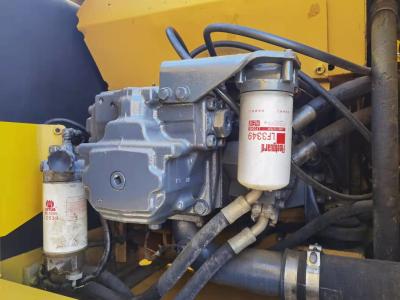 Cina PC200 - escavatore utilizzato cingolo idraulico di 8 KOMATSU con il secchio 0.8m3 in vendita