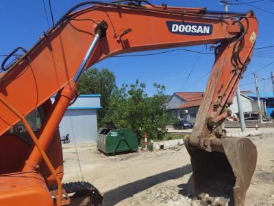Cina DH225LC - il cingolo idraulico 7 ha utilizzato l'escavatore Construction Machinery di Doosan 22 tonnellate in vendita