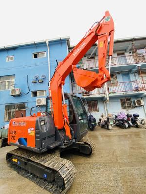 中国 7トンの日本製 原産 中古ヒタチZX70 クローラー掘削機 40.5KW エンジンパワー 0.3m3バケツ容量 販売のため