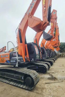 Cina 20 tonnellate originale giapponese usata Hitachi ZX200 Crawler Excavator con 109,6 kW di potenza del motore e 0,8 m3 di capacità del secchio in vendita
