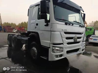 中国 中古 Sinotruk Howo 371hp トラック トラクター トレーラーヘッド 6x4 販売 販売のため
