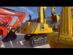 20 tonnes 100% d'occasion Komatsu PC200-8 Excavateur à rampe Excavateur d'occasion Originale Japon Komatsu SAA6D107E-1