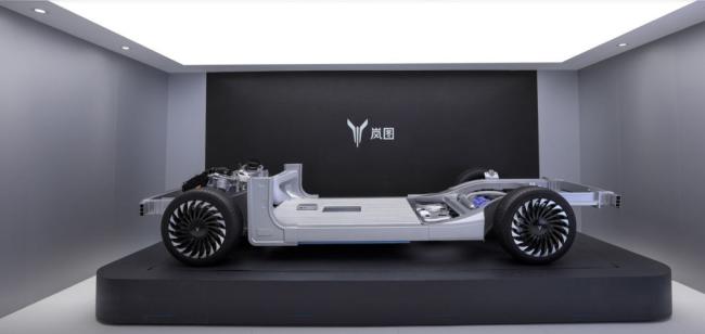 2023 China New Electric MPV Voyah Dreamer 7seats and 4 Electric Vehicles Car New Energy Vehicles