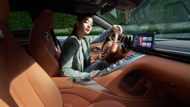The Cheapest Electric Car Made in China Hight Appearance Good Prices Ora Lightning Catelectric Vehicle Car