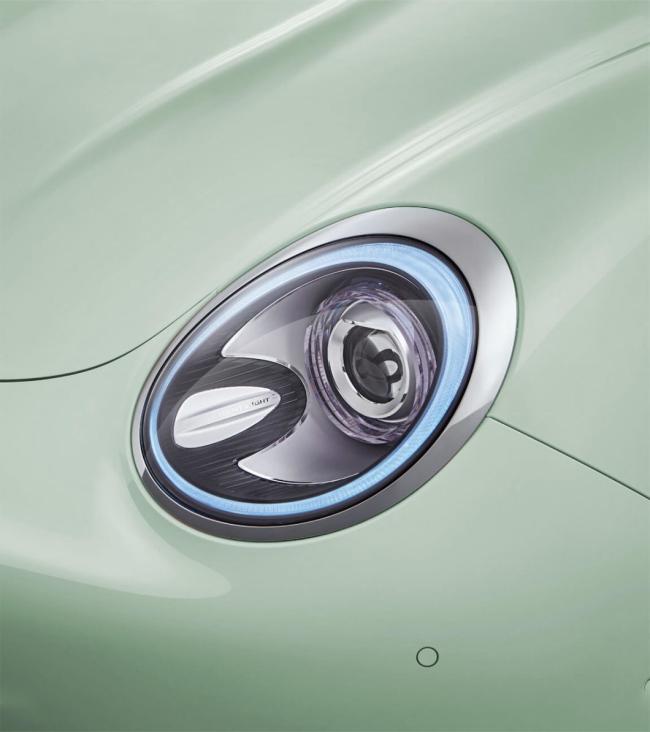 Made in China Hot Sales New Energy Ora Good Mini Car with Good Looking Smart EV 400km Cars