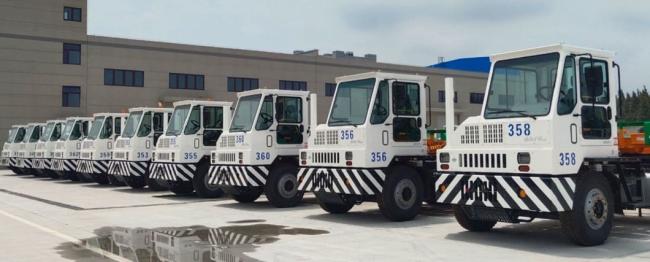 Brand New Low Speed Terminal Tractor Port Tractor Truck for Container Transit Operation in Port Yard
