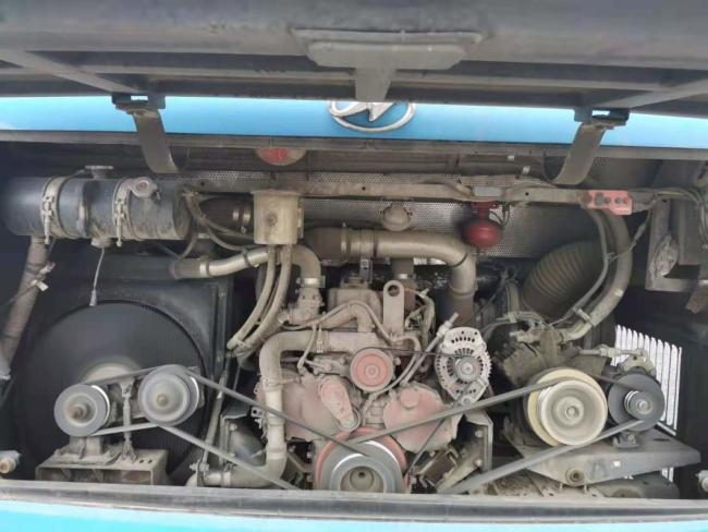Cheaper Used Year 2017 Kinglong/Higer Diesel Engine 49 Seats Coach Bus in Good Condition