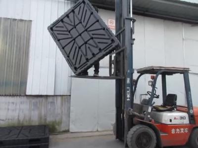 China Rice Bag Heavy Duty Plastic Pallet Blowing Moulding 1200*1200mm for sale