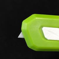 China Zirconia Ceramic Box Cutter 5.9g/cm3 Density High Roughness Utility Knife Blade for sale
