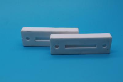Cina Piastrine ceramiche su misura di biossido di zirconio lavorabile a macchina dell'allumina in vendita