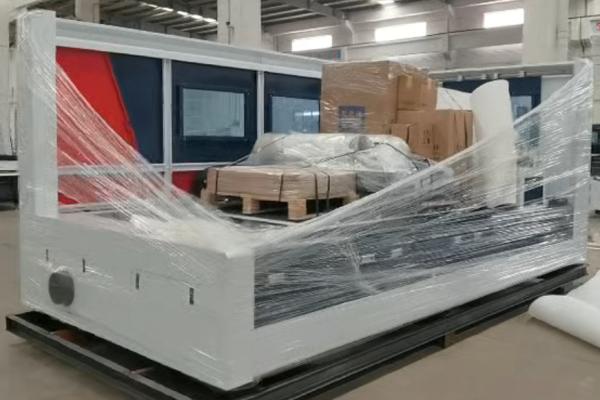 Quality QH-3015F-BG  Beveling Cutting Semi-Enclosed Sheet Metal Cutting Machine for sale