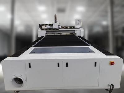 China QH-6015F High Speed Cutting Sheet Metal Laser Cutting Machine for sale