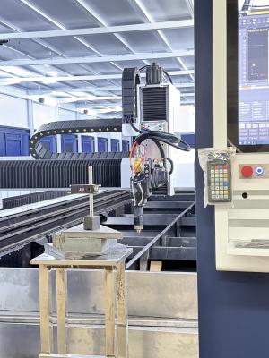 China QH-8025FB High power Sheet Metal Laser Cutting Machine Dual Table 8000×2500mm for sale
