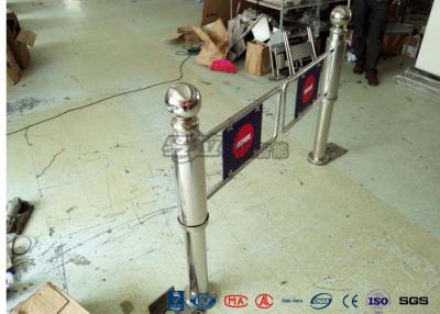 Cina 304 cancelli girevoli intelligenti dell'entrata manuale del portone della barriera dell'oscillazione dell'acciaio inossidabile per il supermercato in vendita