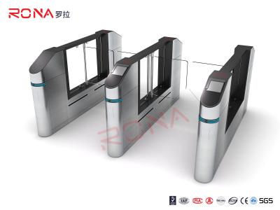 中国 幅600-900mmの240V歩行者の回転木戸のゲートの最高速度0.2sの乾接点 販売のため