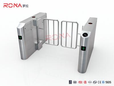 Cina 3 corsie Automatic Swing Barrier Gate con card collector per il controllo di accesso biometrico in vendita