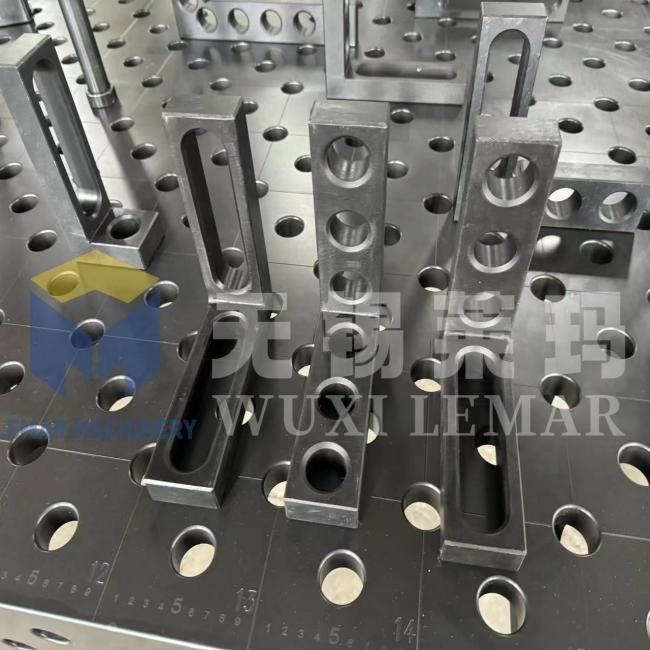 Close-up view of positioning rulers