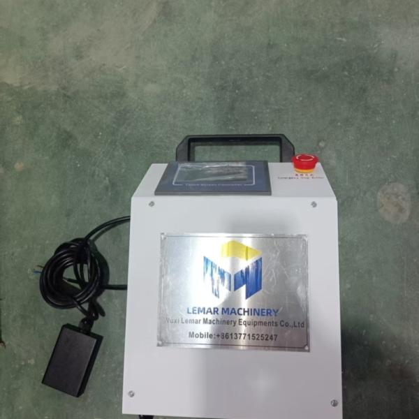 Quality CNC 600kg Loading Rotary Welding Positioner 365mm Hole Benchtop for sale