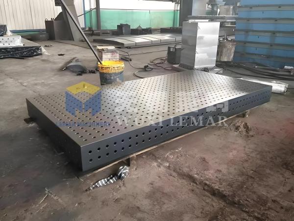 Quality D16 Steel 3D Welding Table with Anti-Deformation Ribbed Design for sale