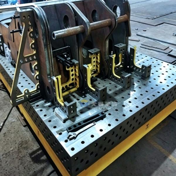 Quality Industrial Grade 3D Welding Table Support Angle Iron for sale