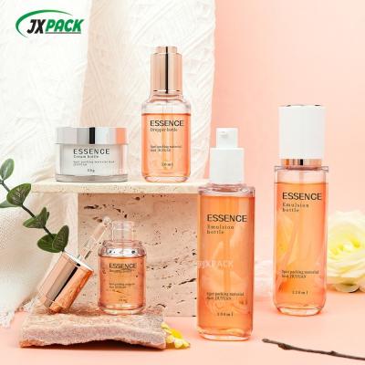 Cina Bottiglia cosmetica PET leggera 60ml 150ml 250ml con serigrafia in vendita
