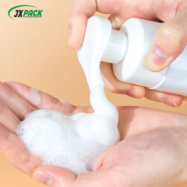Quality Gold Nozzle Plastic Foam Pump Bottle Round Shape 100ml 5oz Shampoo Pump Bottles for sale