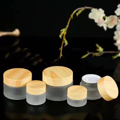 Quality 120ml Clear Glass Cosmetic Bottle UV Electroplating For Skincare Packaging for sale