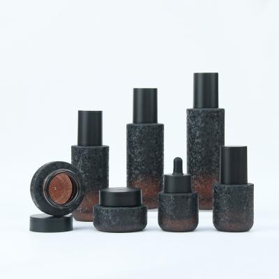 China Customizable Frosted Glass Cosmetic Bottle for Creams & Lotions for sale