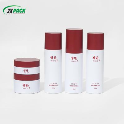 China Recyclable PET Cosmetic Bottle Set with 30g and 50g Cream Jars and 120ml Lotion Bottles Featuring Silk Screen Printing for sale