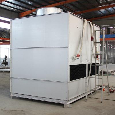 China Torre de refrigeração de água industrial de 400 toneladas de automação de fluxo cruzado com projeto de tipo fechado à venda