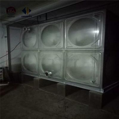 Cina 50 kg di acciaio inossidabile 304/316 Serbatoio d'acqua montato su pannello per lo stoccaggio dell'acqua potabile in vendita