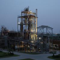 China Robust Steel Structure Warehouse Ideal for Global Distribution for sale