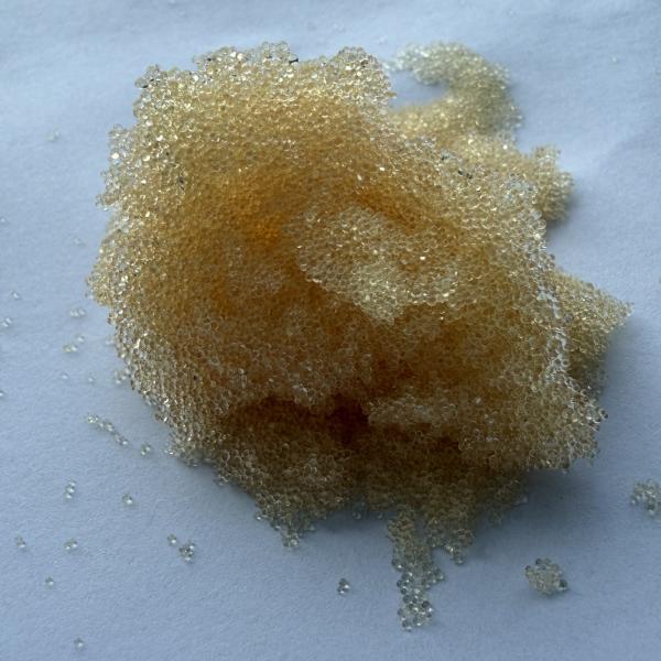 Quality D151 Weak Acid Cation Resin High Selectivity for Organic Liquid Refining for sale
