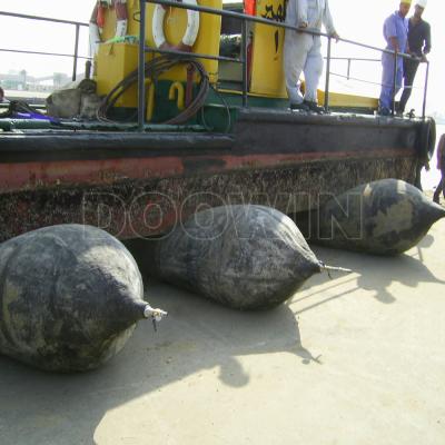 China 4-12 Layers Marine Rubber Airbags Customized Size For Ship Launching / Ship Landing for sale