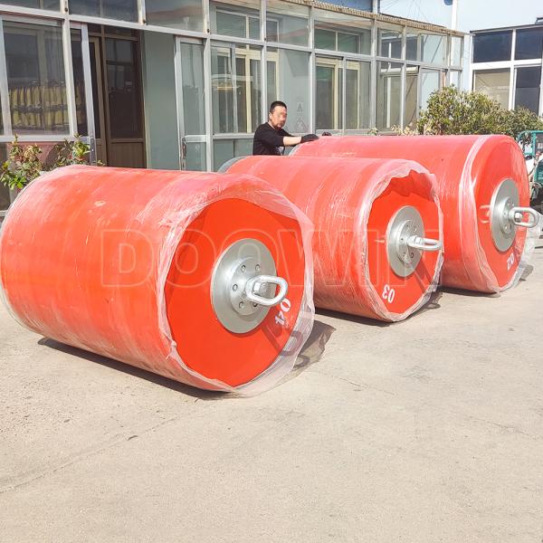 Quality Offshore Surface Foam Filled Buoys Cylindrical Marine Mooring Buoy With Polyurethane Skin for sale
