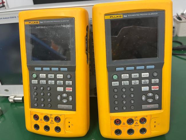 Fluke 754 calibration certificate