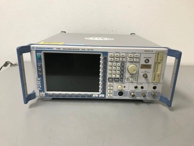 Rohde & Schwarz FSMR26 side view