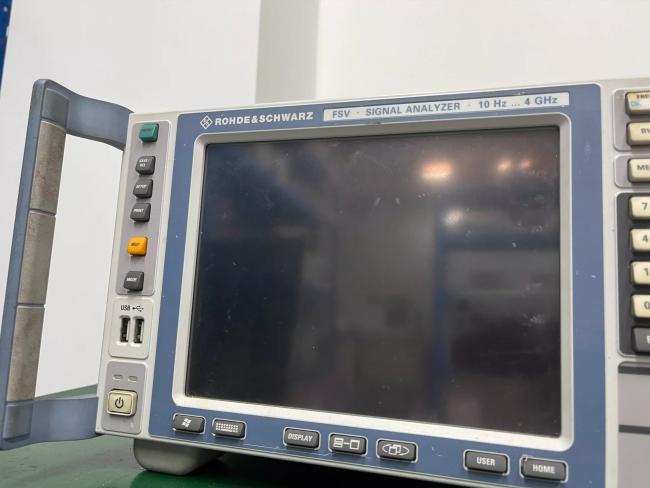 Rohde & Schwarz FSV4 Spectrum Analyzer display detail