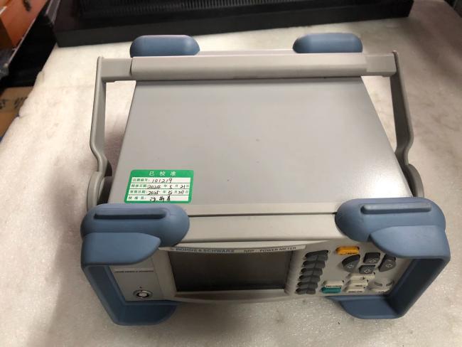 Rohde & Schwarz NRP Power Sensor connector detail