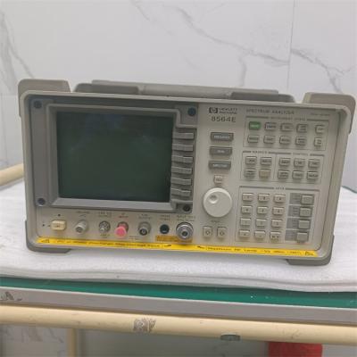 中国 9 kHz～40 GHz ポータブル RF スペクトラムアナライザ HP Agilent 8564E 販売のため