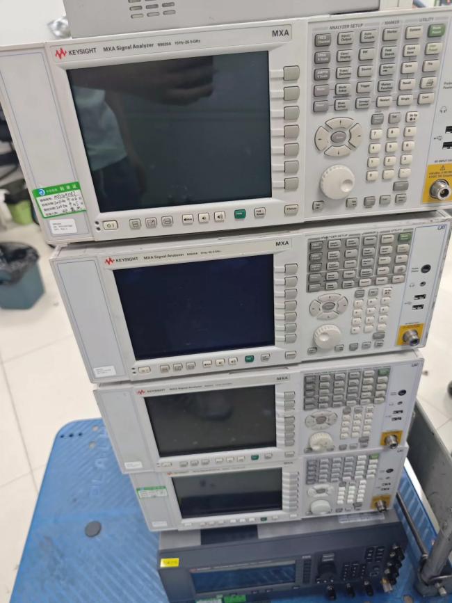 Display screen of Keysight/Agilent N9020A showing measurement results
