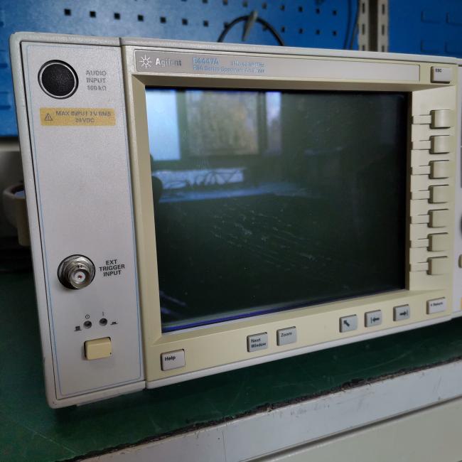 Agilent E4447A PSA Spectrum Analyzer side view showing ports