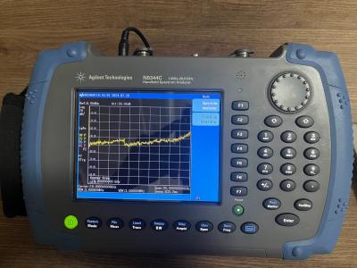 中国 20 GHz ハンドヘルド RF スペクトラムアナライザ Agilent Keysight N9344C 販売のため
