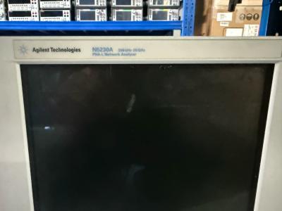 중국 Agilent N5230A 사용 된 네트워크 분석기 20GHz 108DB 동적 범위 Pna L 네트워크 분석기 판매용