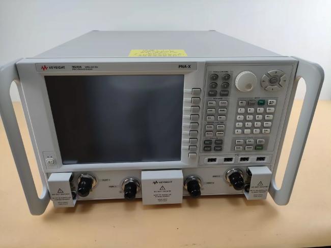 Agilent N5242A PNA-X Network Analyzer side view