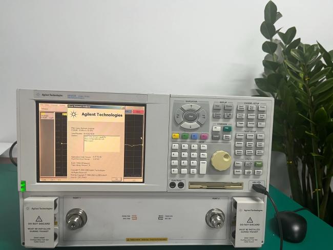 Agilent E8362B Network Analyzer close-up view