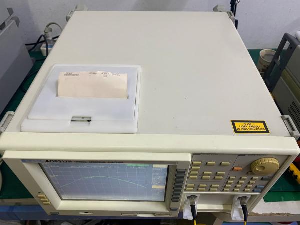 Quality AQ6317B Yokogawa Optical Spectrum Analyzer 600–1750 Nm 0.015 Nm Resolution for sale