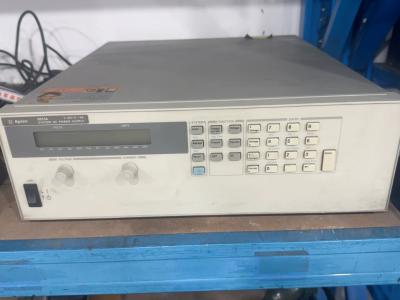 China Fonte de alimentação CC programável 35 V / 6 A 200 W Agilent 6653A à venda