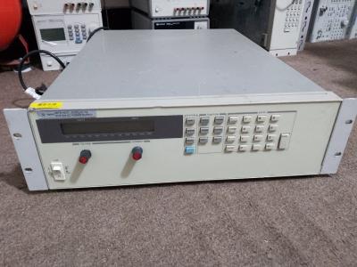 China Fonte de Alimentação Programável DC HP Agilent 6675A 120 V / 18 A 2 KW à venda