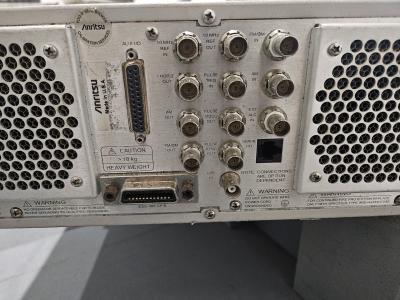 China Low Phase Noise RF Microwave Signal Generator Anritsu MG3692A 2–20 GHz for sale